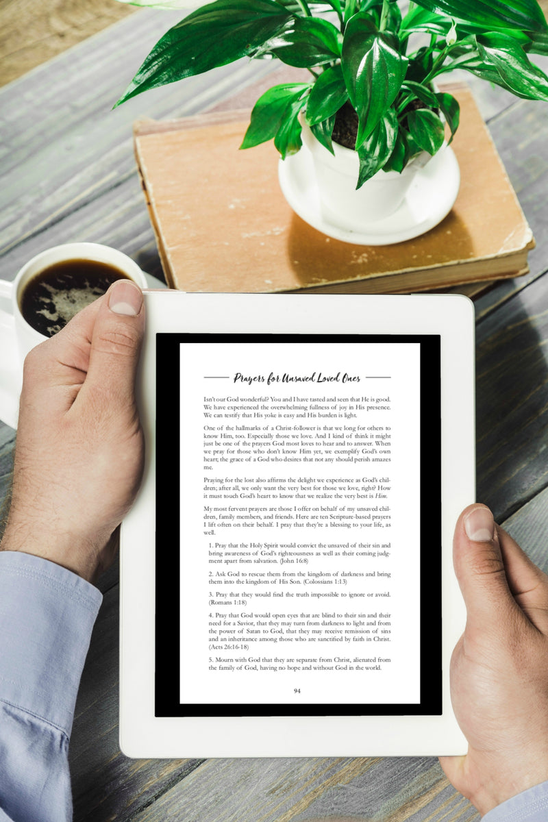 Pray Unswayed Book: Your Topical Guide to Praying the Scriptures Throu ...